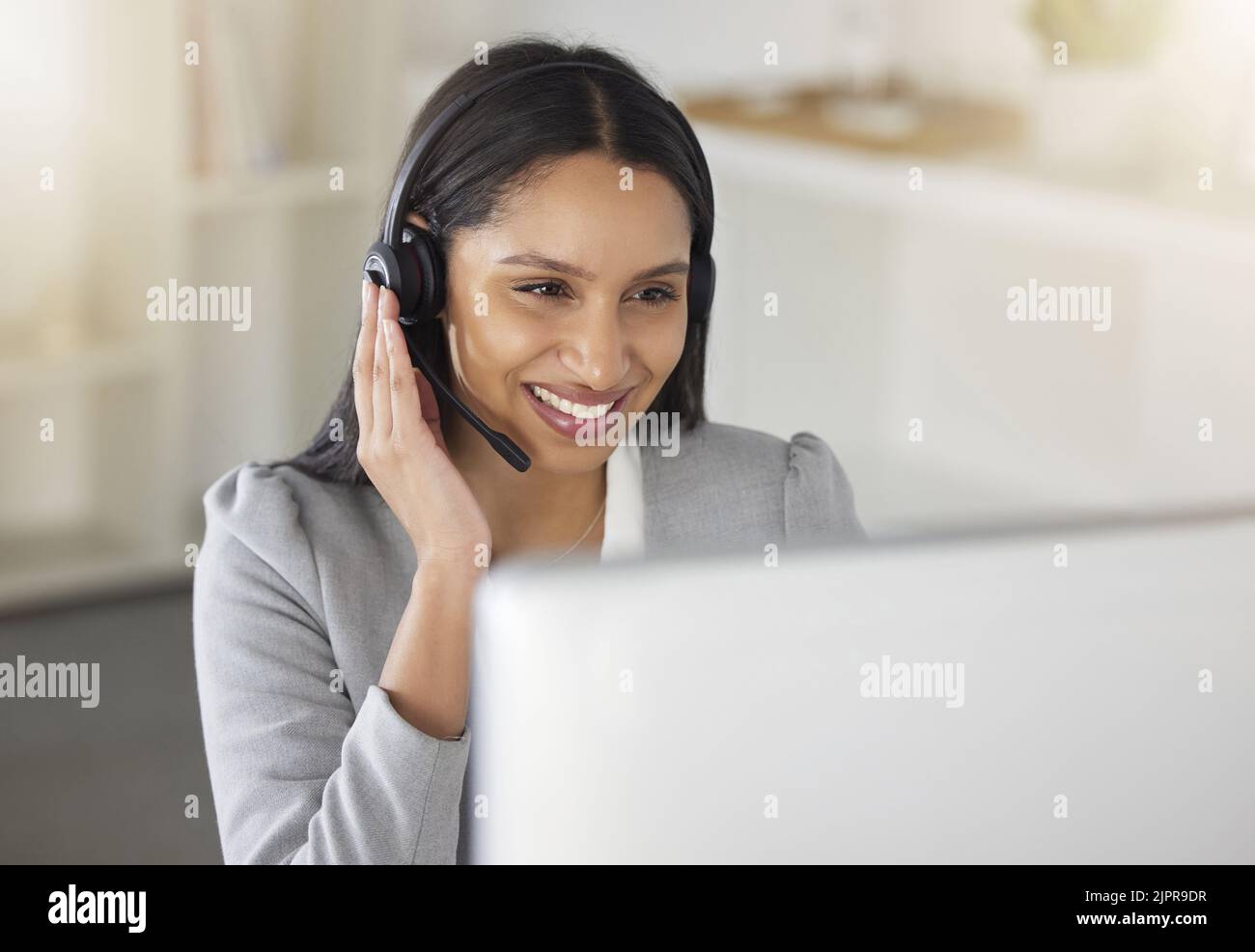 Offering computer hi-res stock photography and images - Alamy