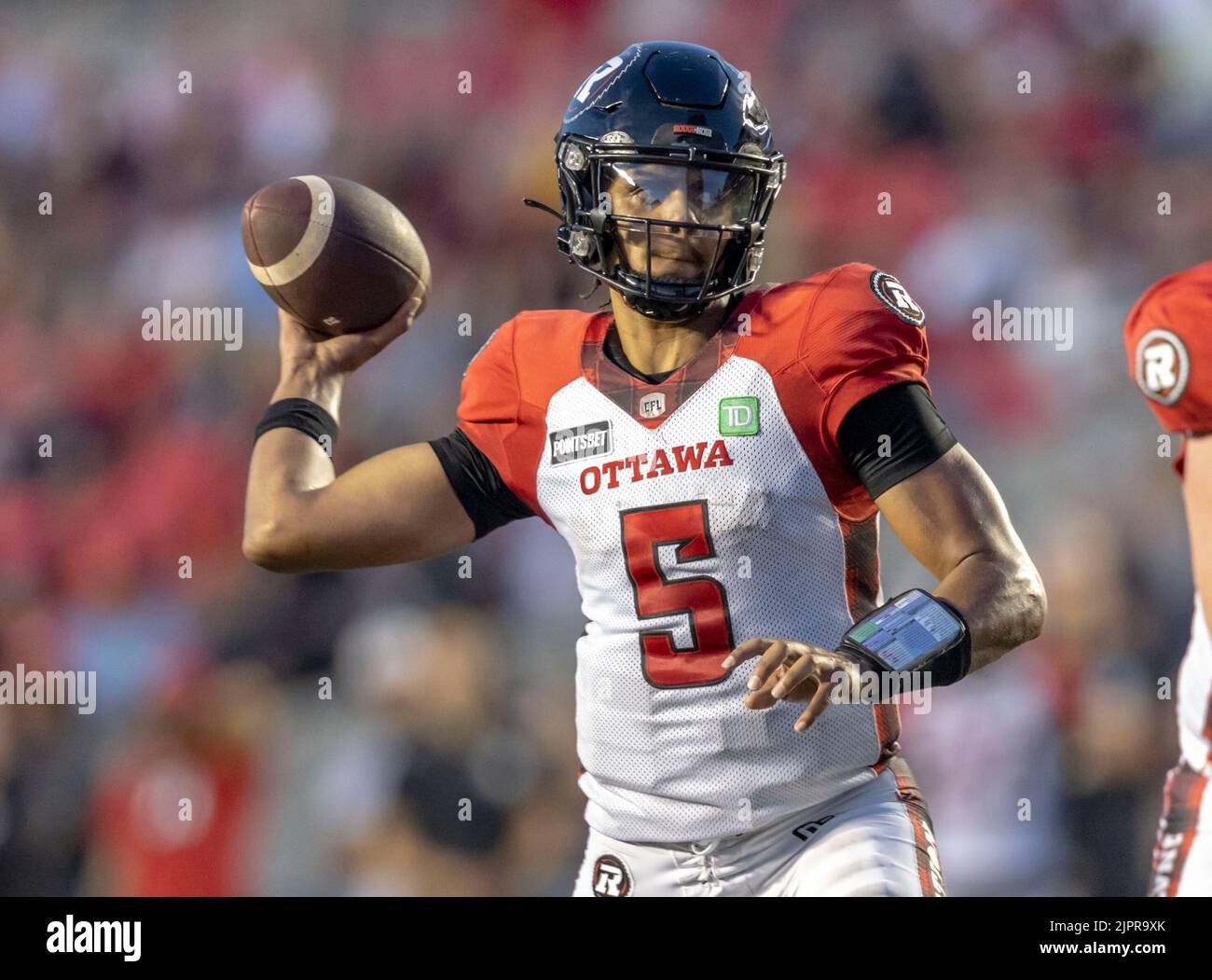 Ottawa, Canada. 19 Aug 2022. Caleb Evans (5) of the Ottawa Redblacks in ...