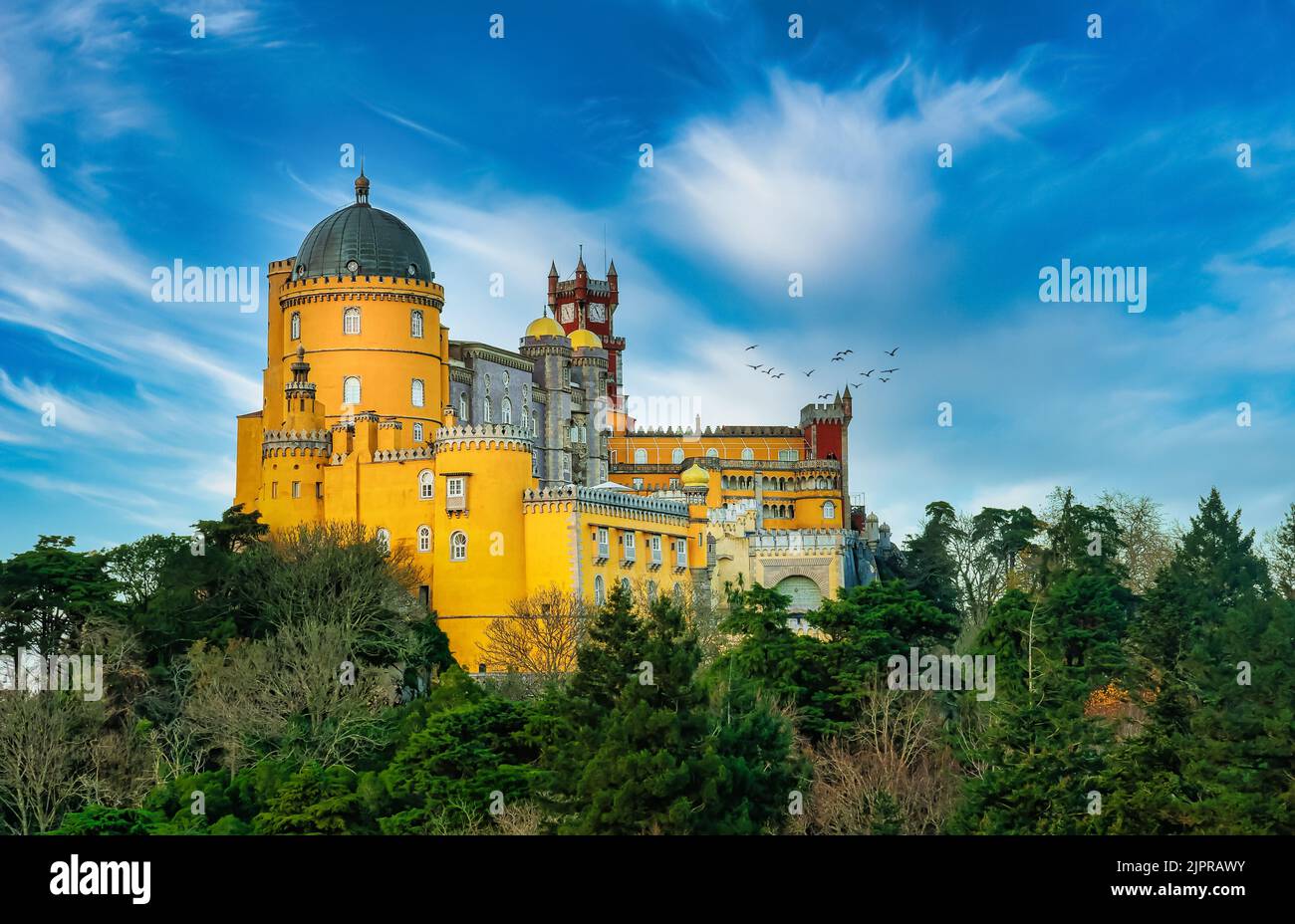 Sintra mountains hi-res stock photography and images - Alamy