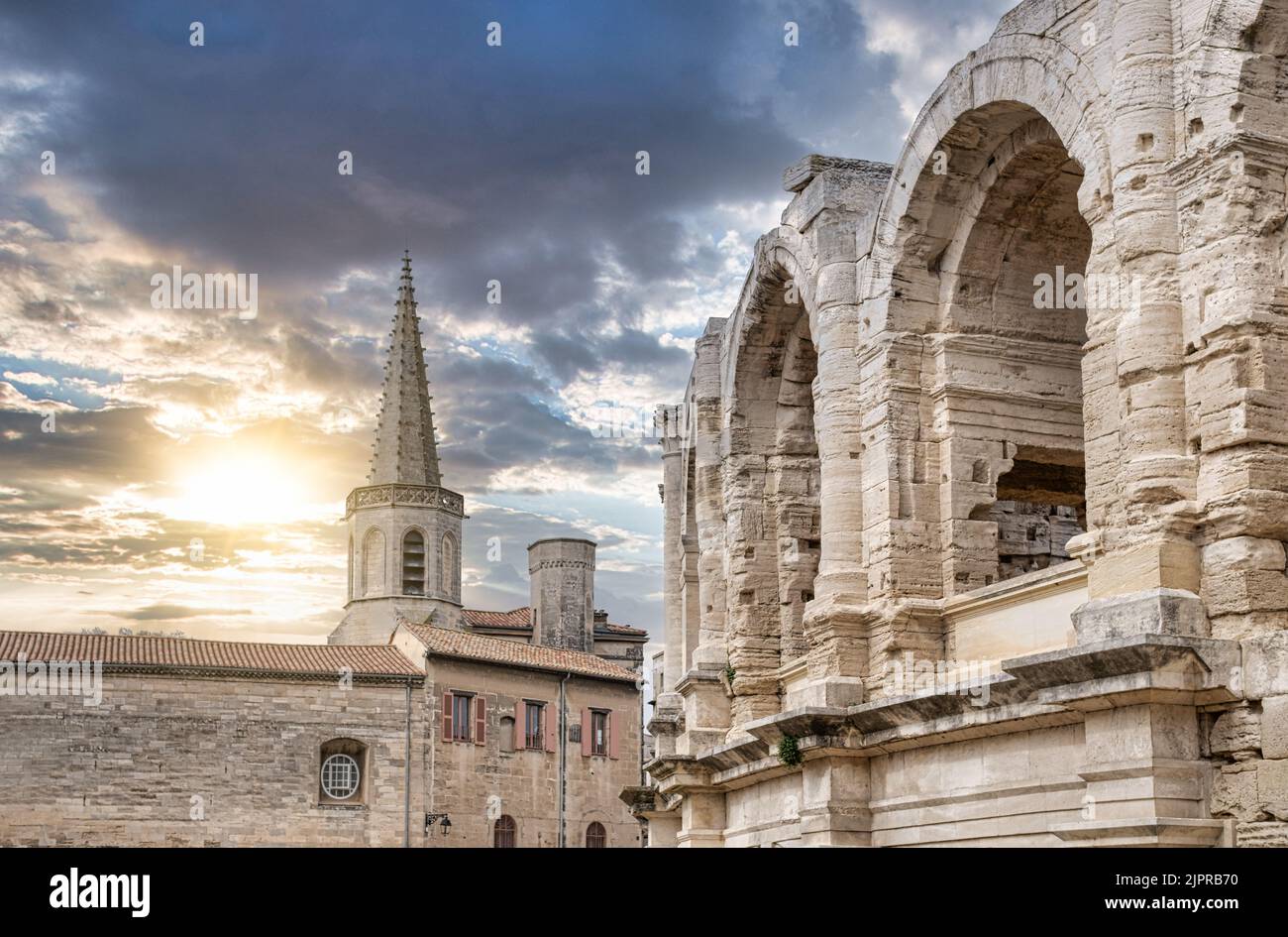 Roman statue in arles france hi-res stock photography and images - Alamy