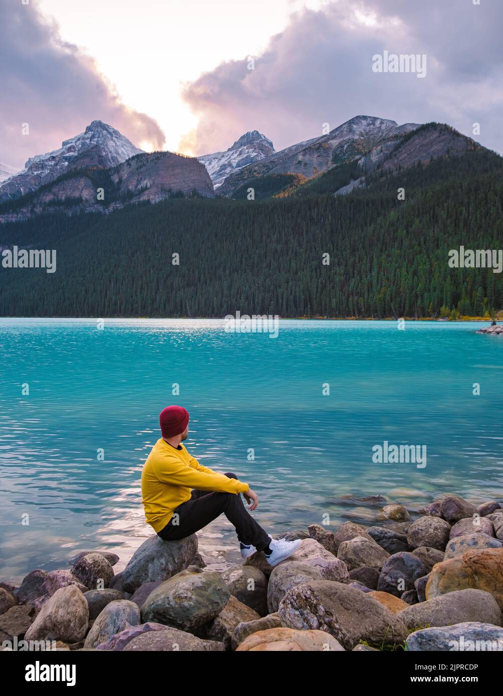 Lake Louise Canadian Rockies Banff national park, Beautiful autumn views of iconic Lake Louise ...