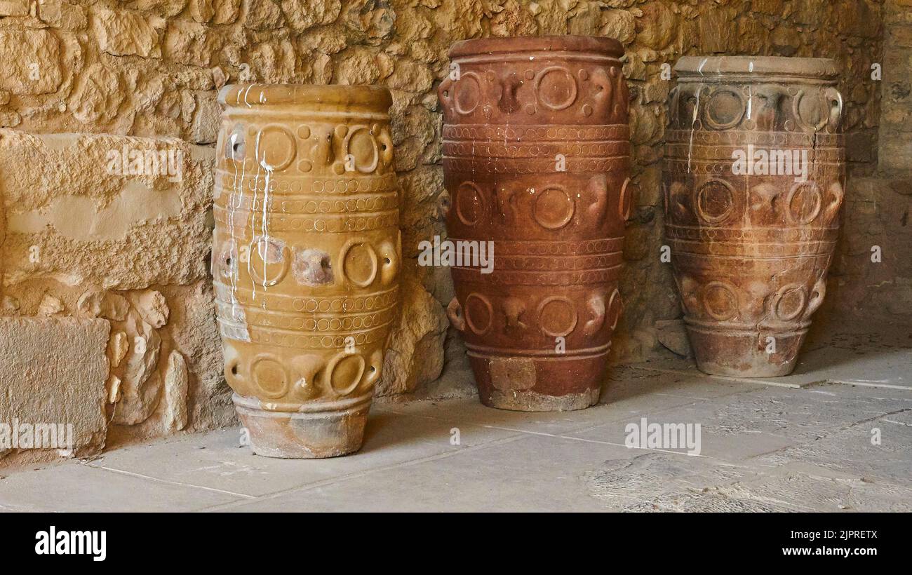 Storage room, three high pithoi, clay vessels, Palace of Knossos ...
