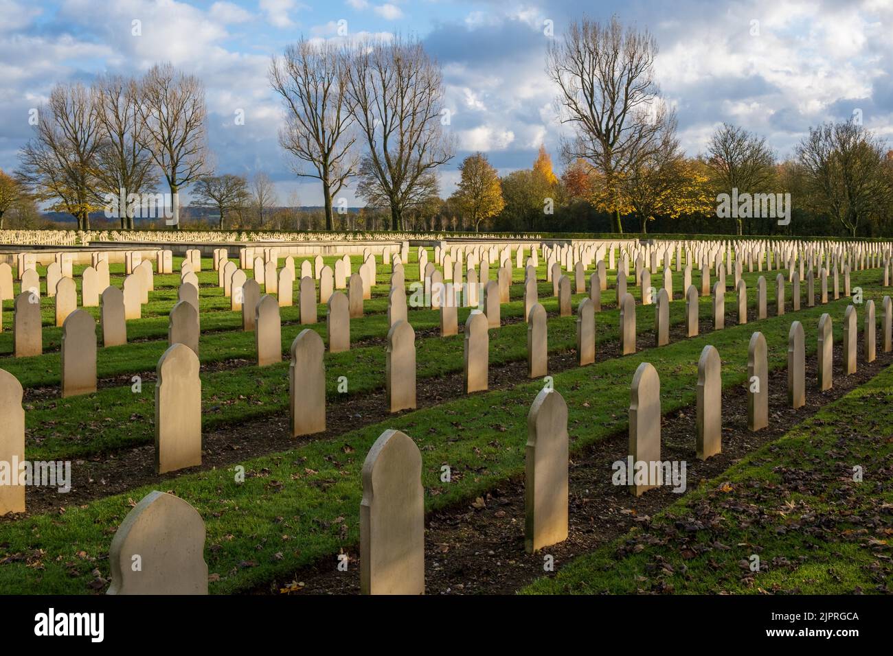 Muslim war graves, Notre Dame de Lorette French cemetery 30 Stock Photo ...