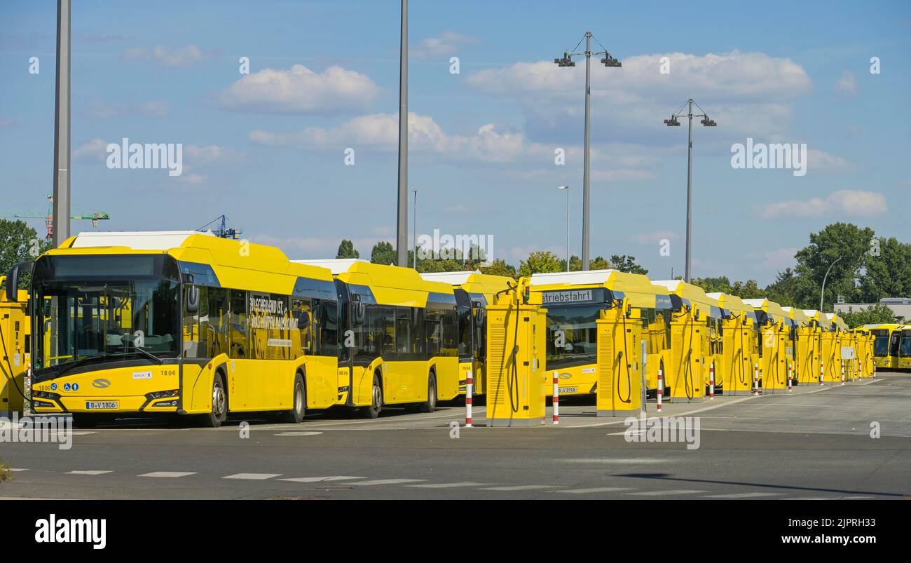 E-charging points, BVG bus depot, Indira-Gandhi-Strasse ...