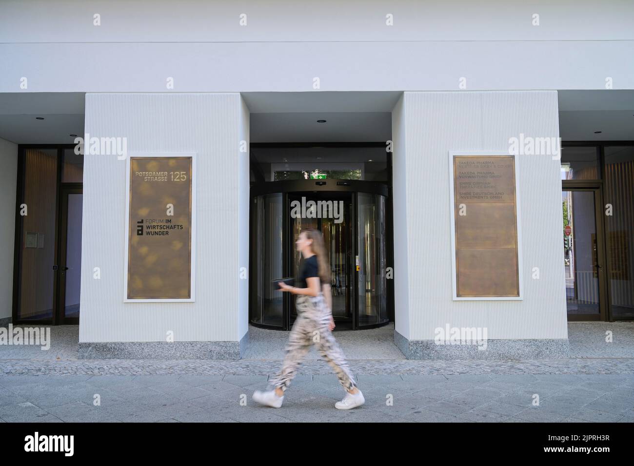 Wirtschaftswunder wirtschaftswunder hi-res stock photography and images ...