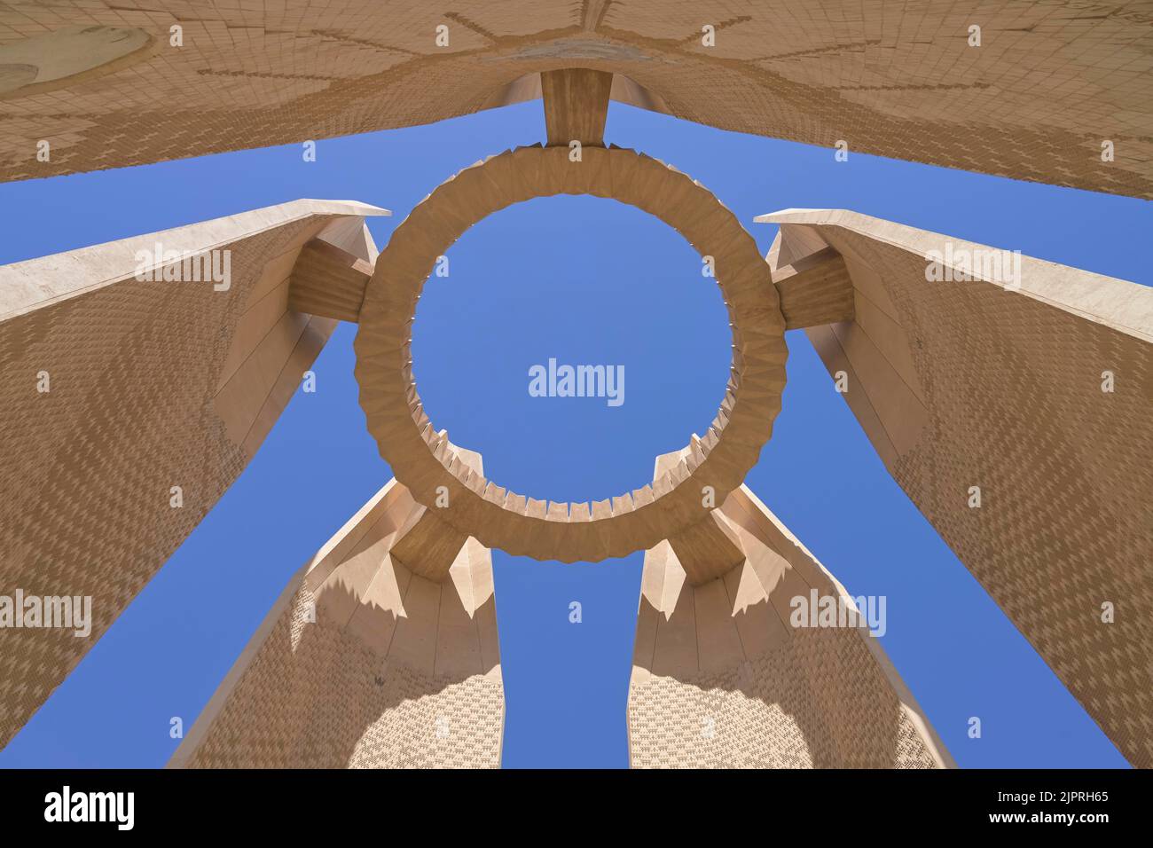 Monument Egyptian-Soviet friendship, joint construction Aswan Dam ...