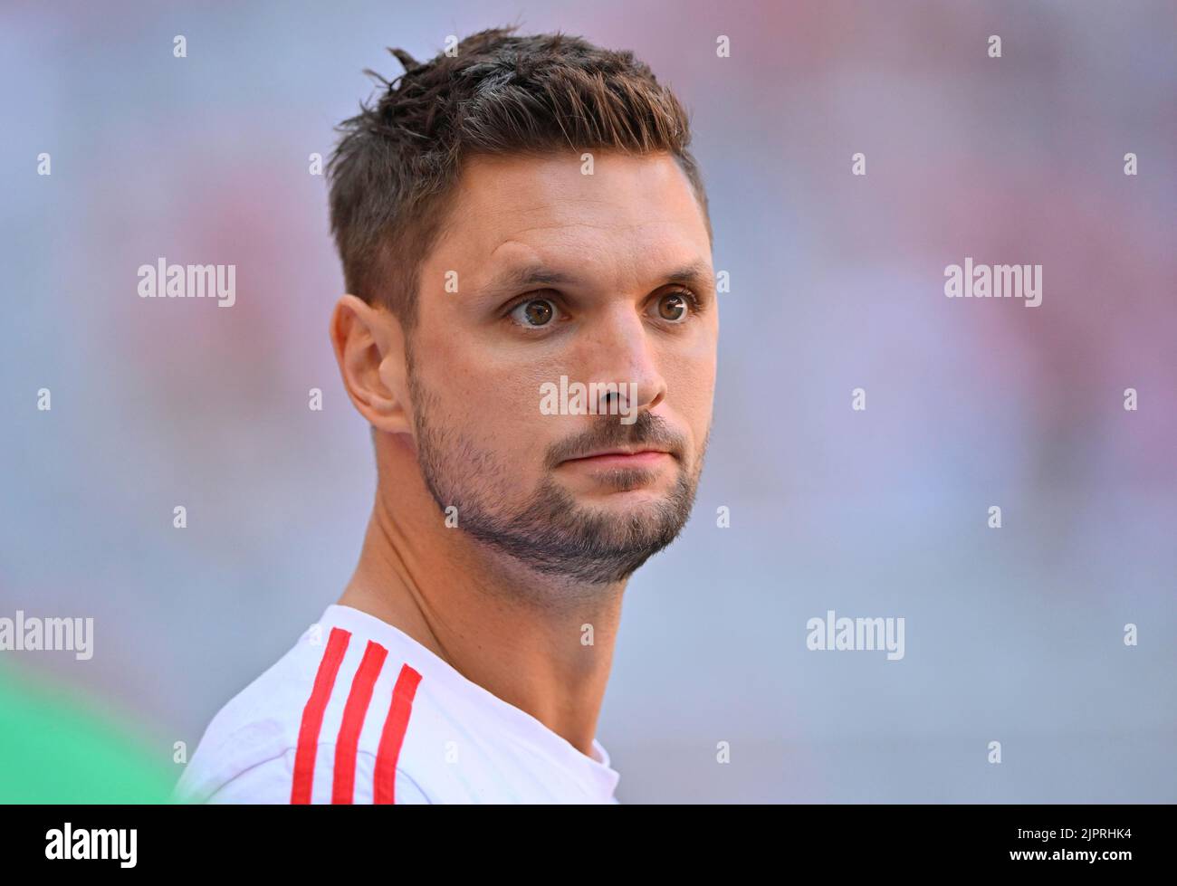 Fc bayern munich goalkeeper sven ulreich hi-res stock photography and ...