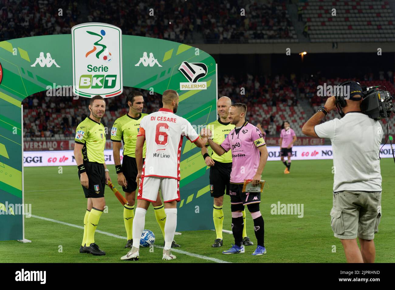 Bari, Italy. 19th Aug, 2022. Valerio Di Cesare (SSC Bari) and Roberto ...