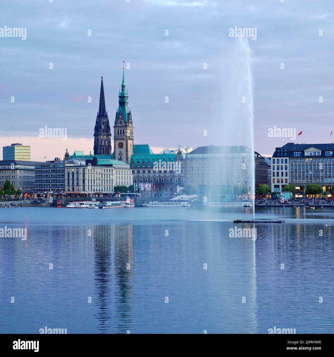 Inner Alster Lake with Alsterfontaine and city skyline, Hamburg ...