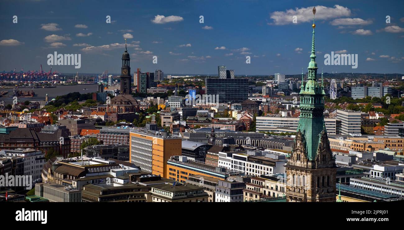 City view from above with the town hall and the Michel, Hamburg ...