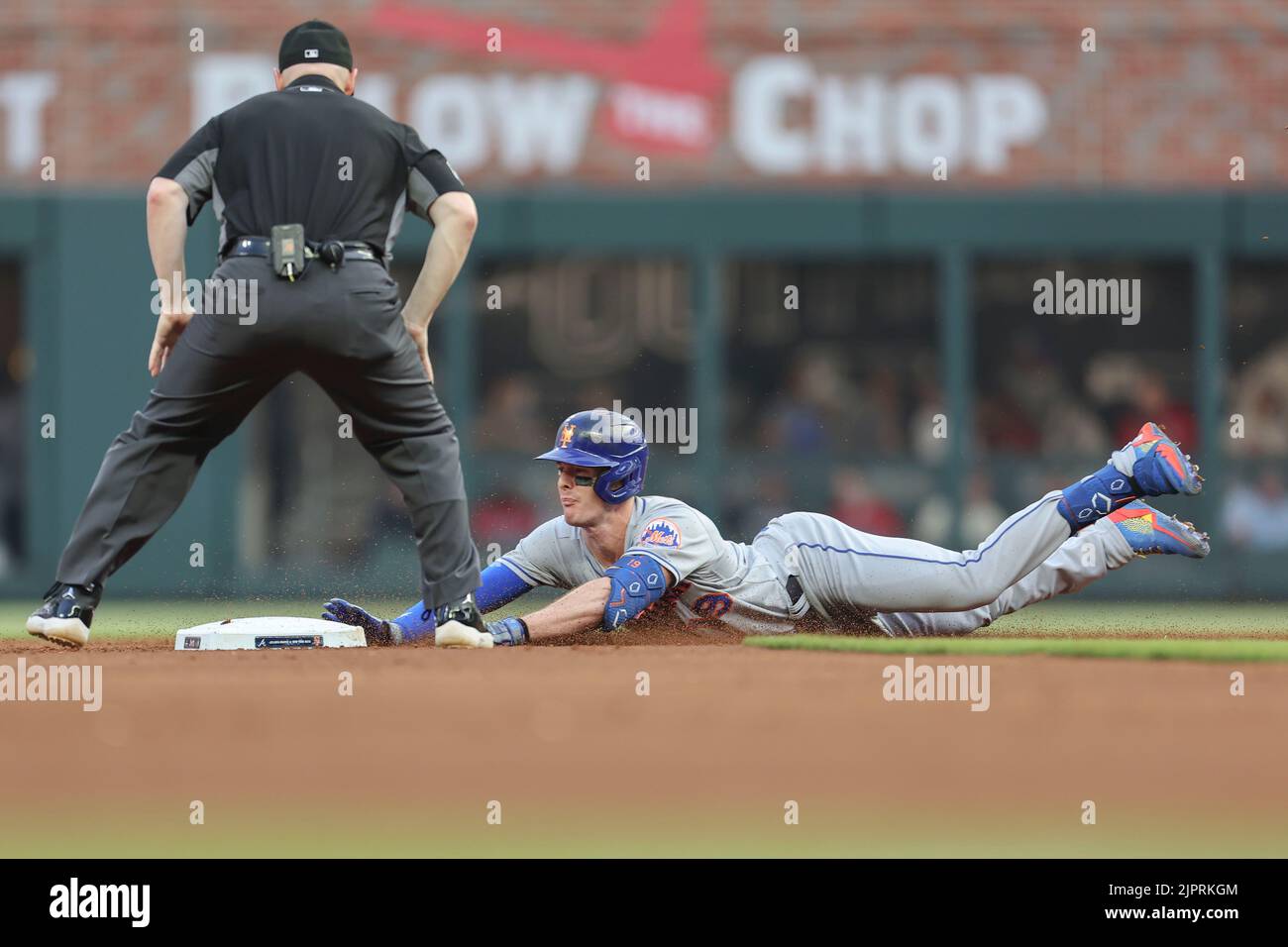 Hit mark hi-res stock photography and images - Alamy