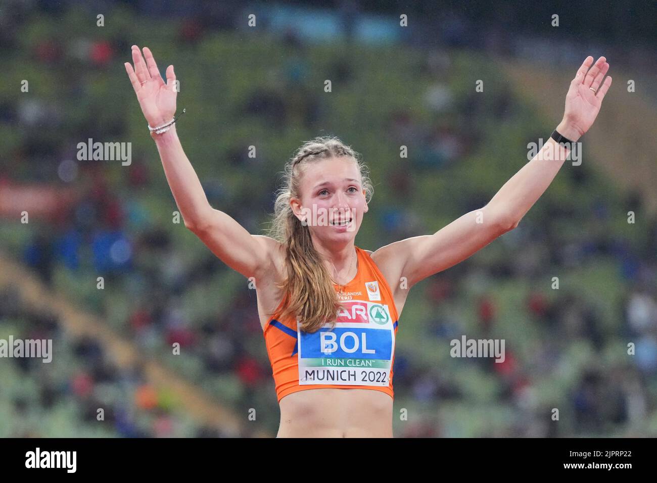 400 meter hurdles for women hi-res stock photography and images - Alamy