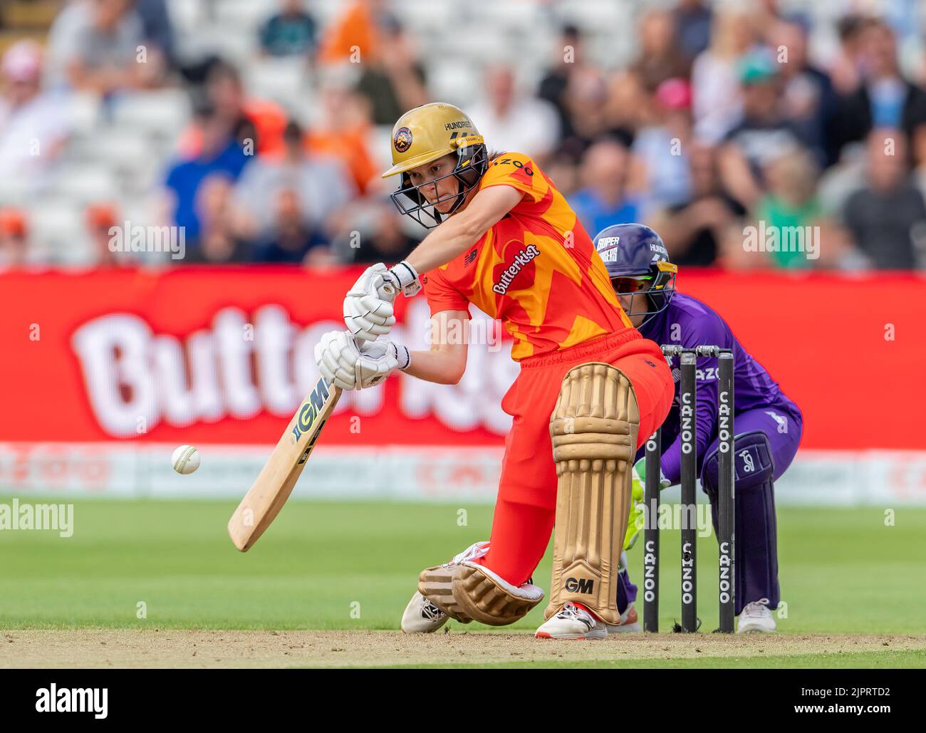 Amy Jones batting for Birmingham Phoenix watched by keeper Alyssa Healy ...