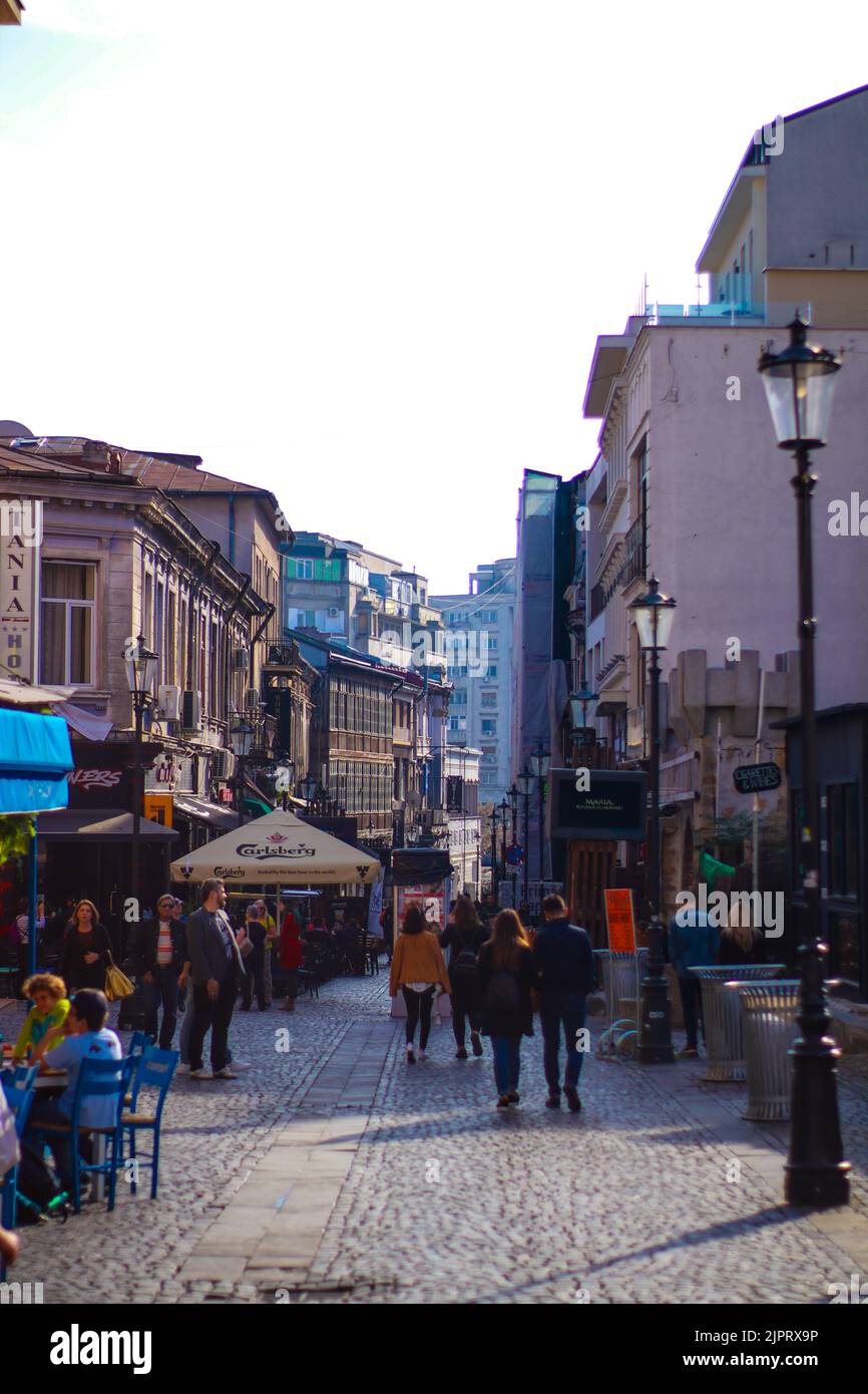 Romania people walking hi-res stock photography and images - Alamy