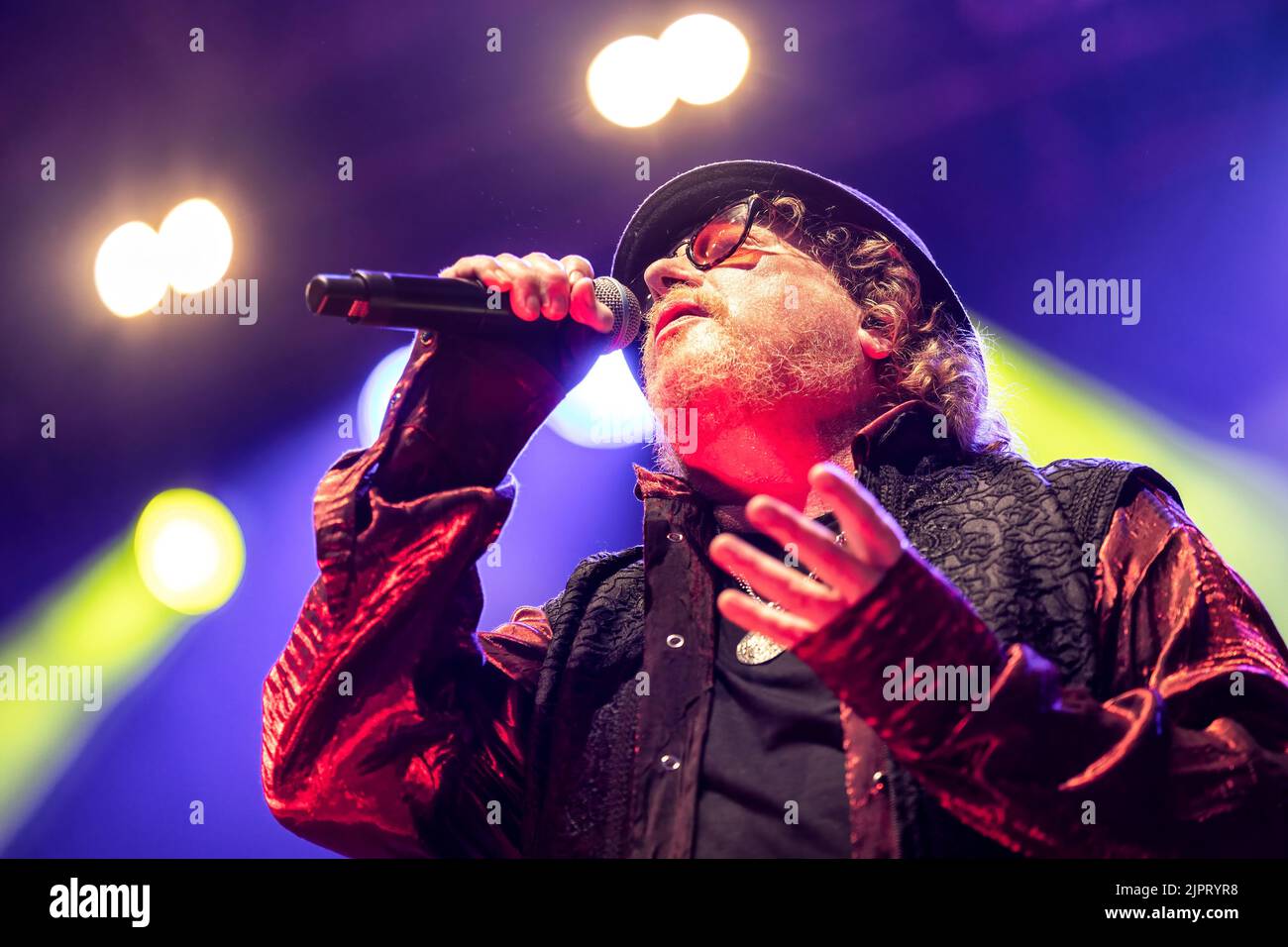 Joseph williams toto hi-res stock photography and images - Alamy