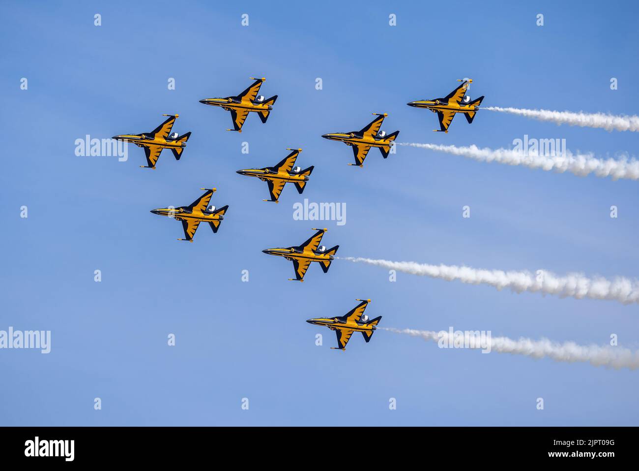 Republic of Korea Air Force - Black Eagles aerobatic display team at ...