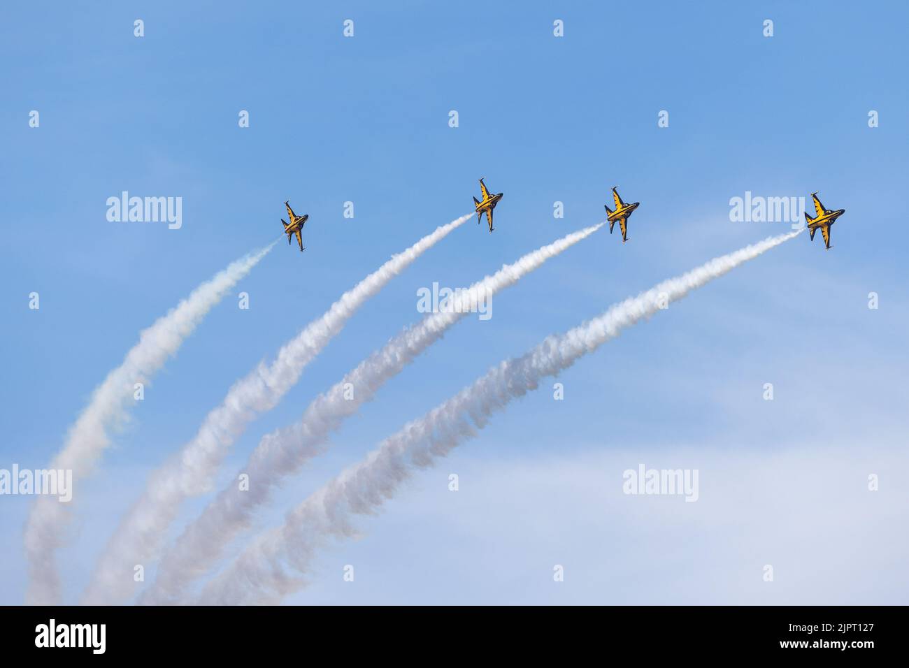 Republic of Korea Air Force - Black Eagles aerobatic display team at ...