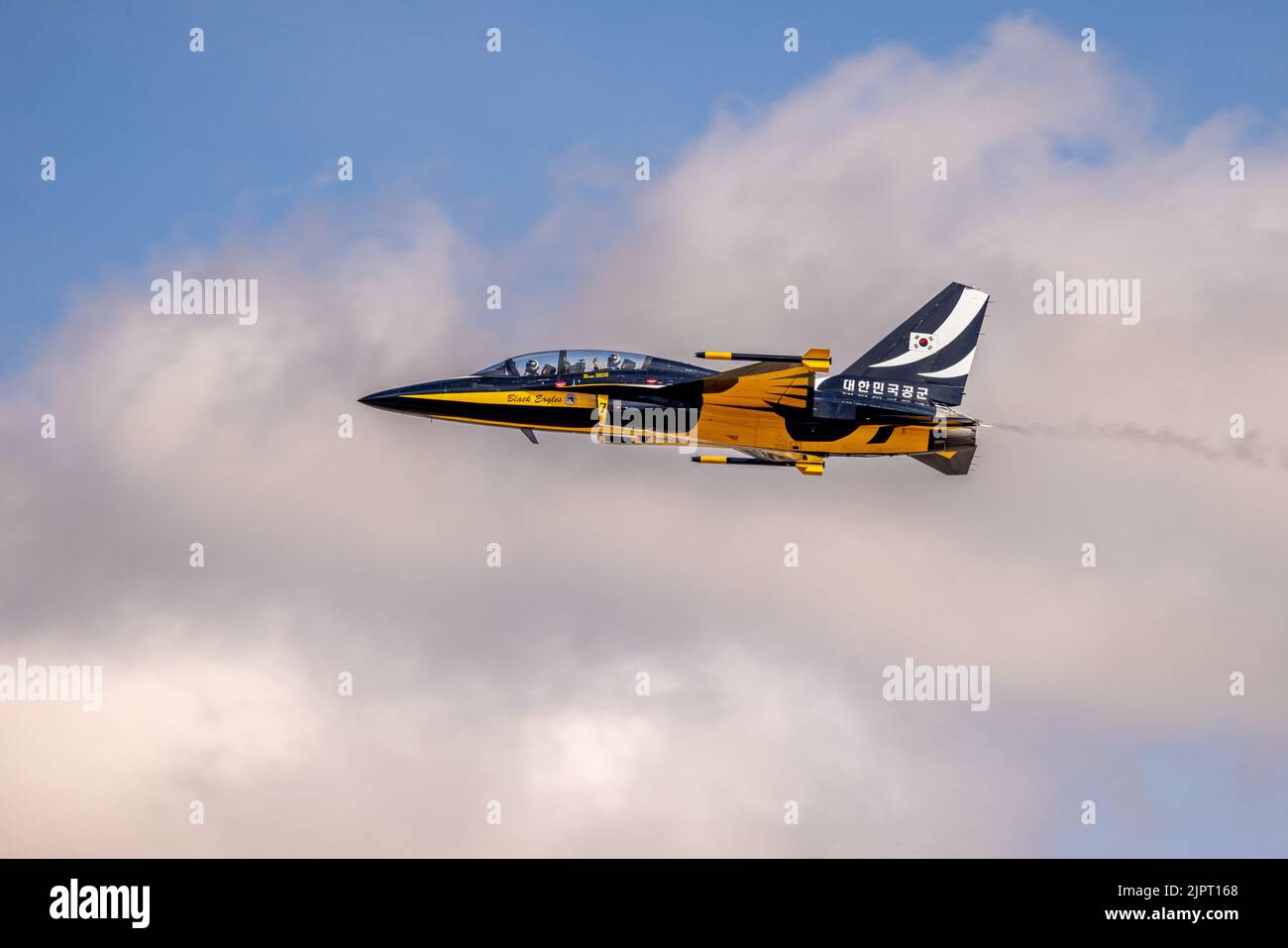 Republic of Korea Air Force - Black Eagles aerobatic display team at ...