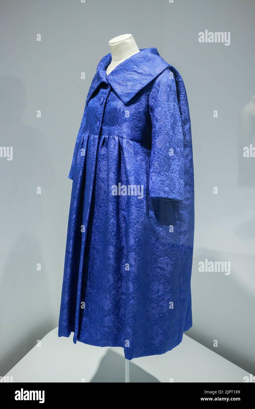 View of a matelasse coat exhibited in the "Balenciaga Character ...