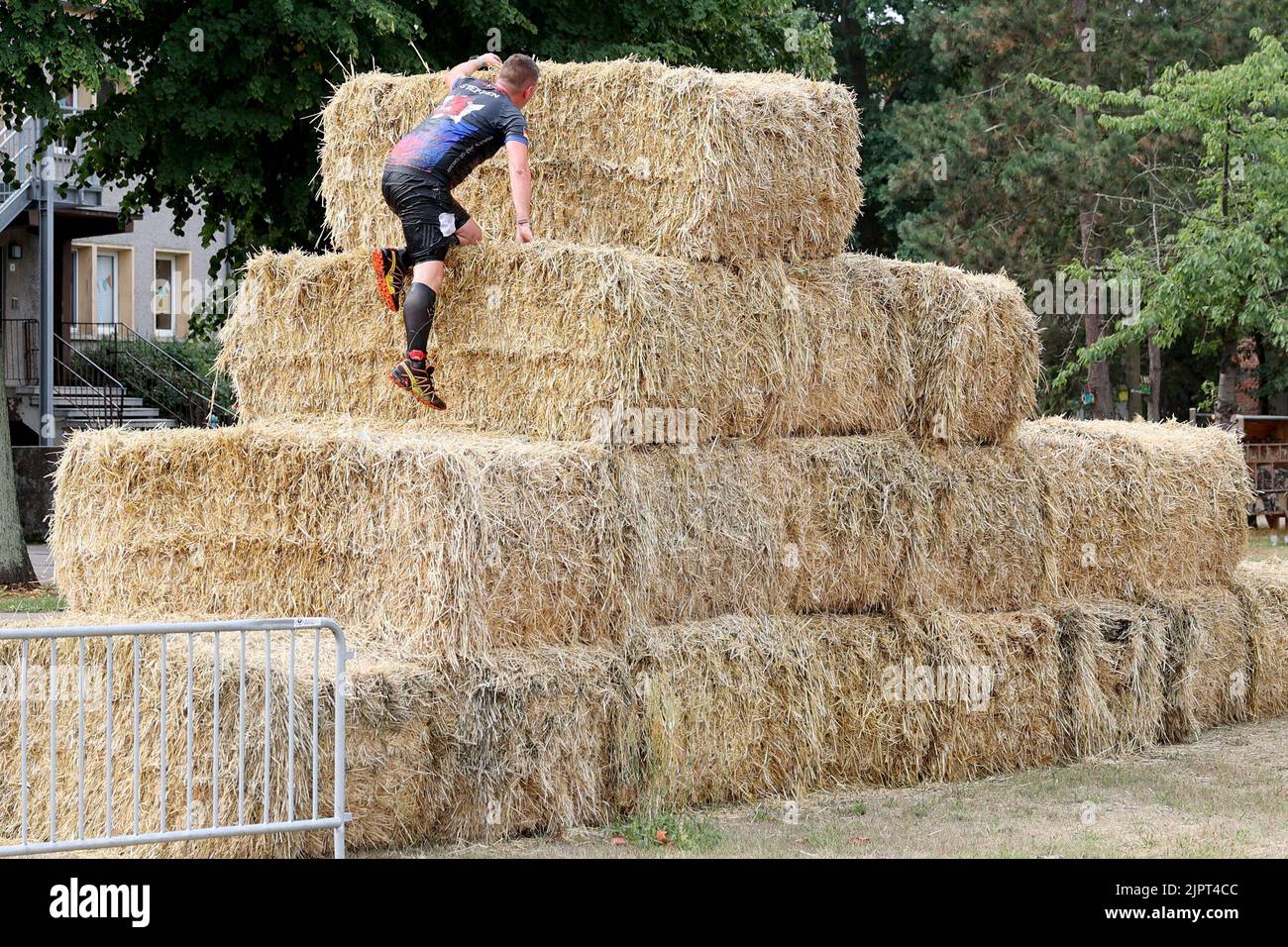 Genthin, Germany. 20th Aug, 2022. Stephan Voigt from the running ...