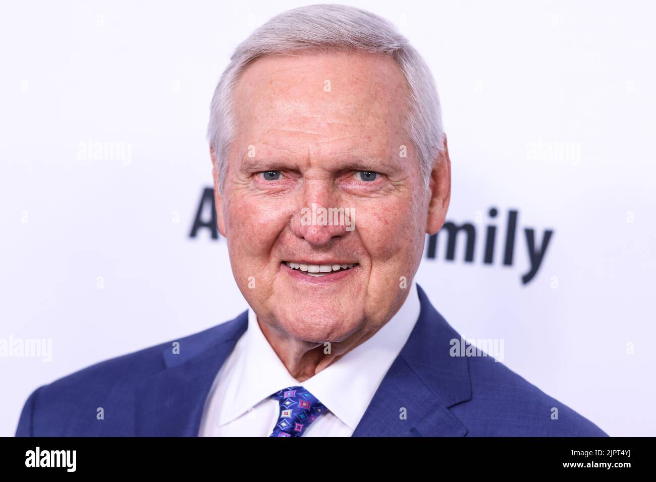 Jerry west portrait hi-res stock photography and images - Alamy