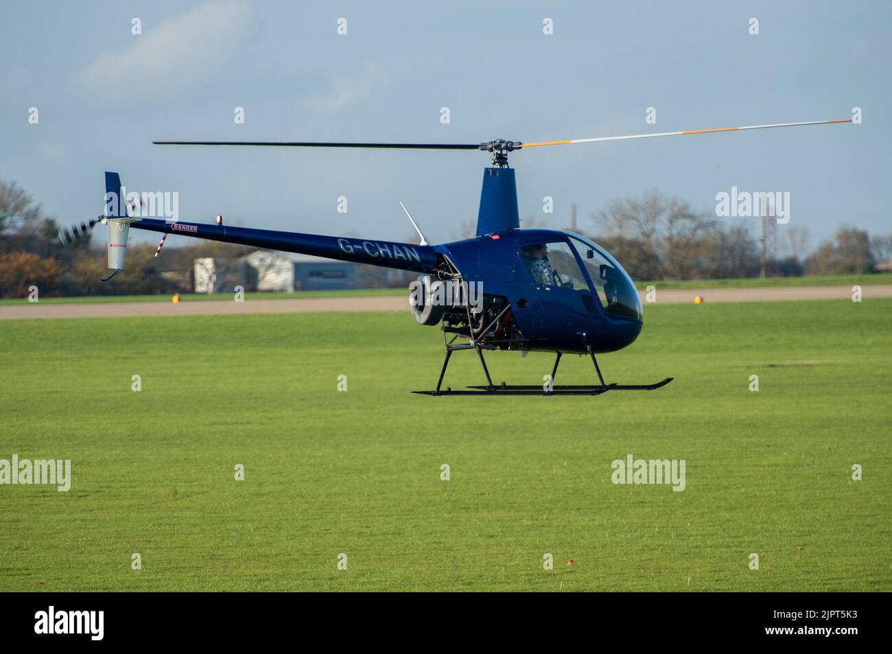 Helicopter type aircraft hi-res stock photography and images - Alamy
