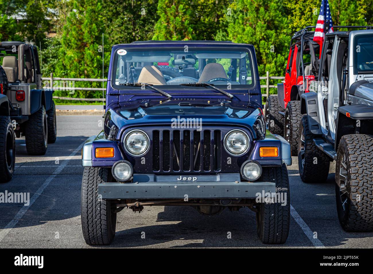 Tj jeep wrangler hi-res stock photography and images - Alamy