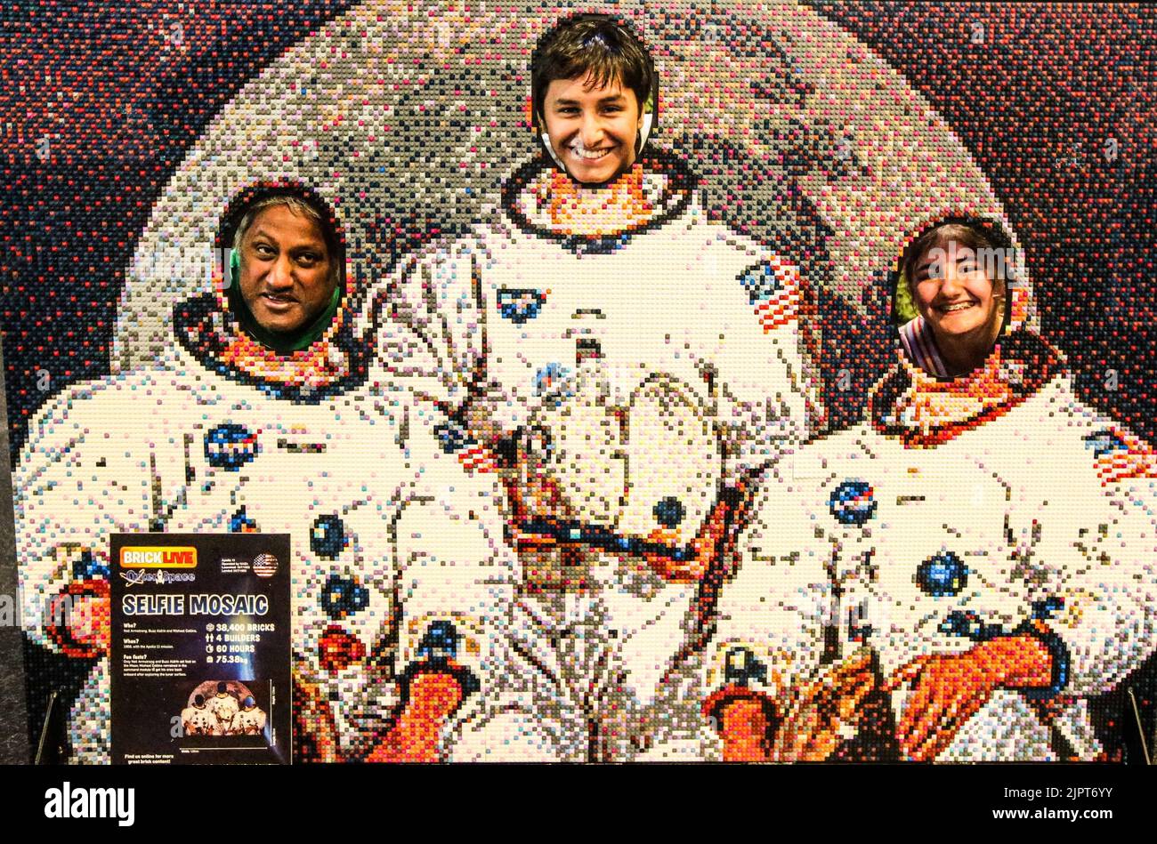 london 20 August 2022 Astronauts in the park ,apollo XX1 selfie at ...