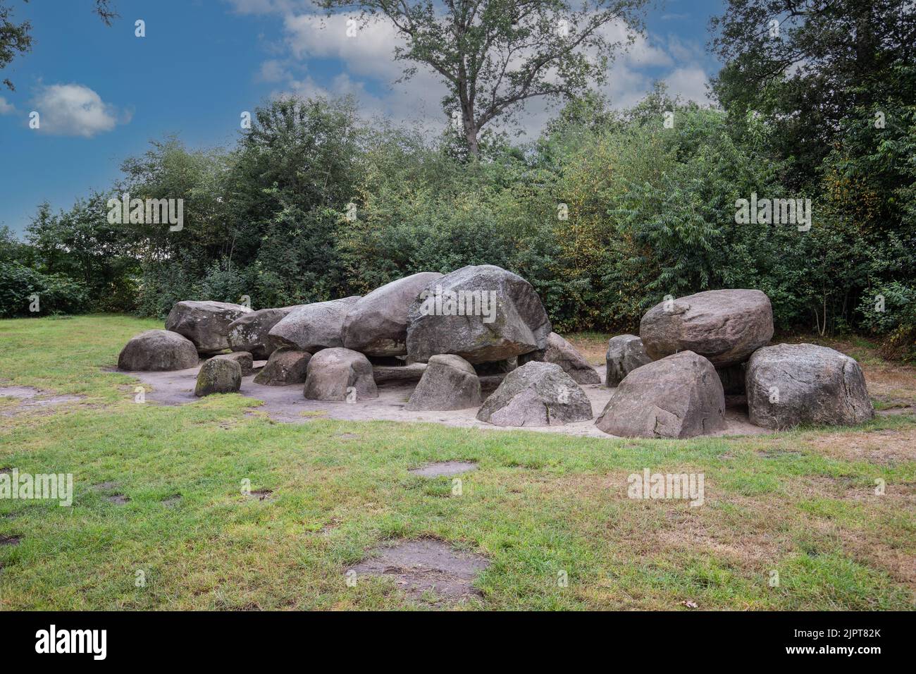 Anglo saxon burial chamber hi-res stock photography and images - Alamy