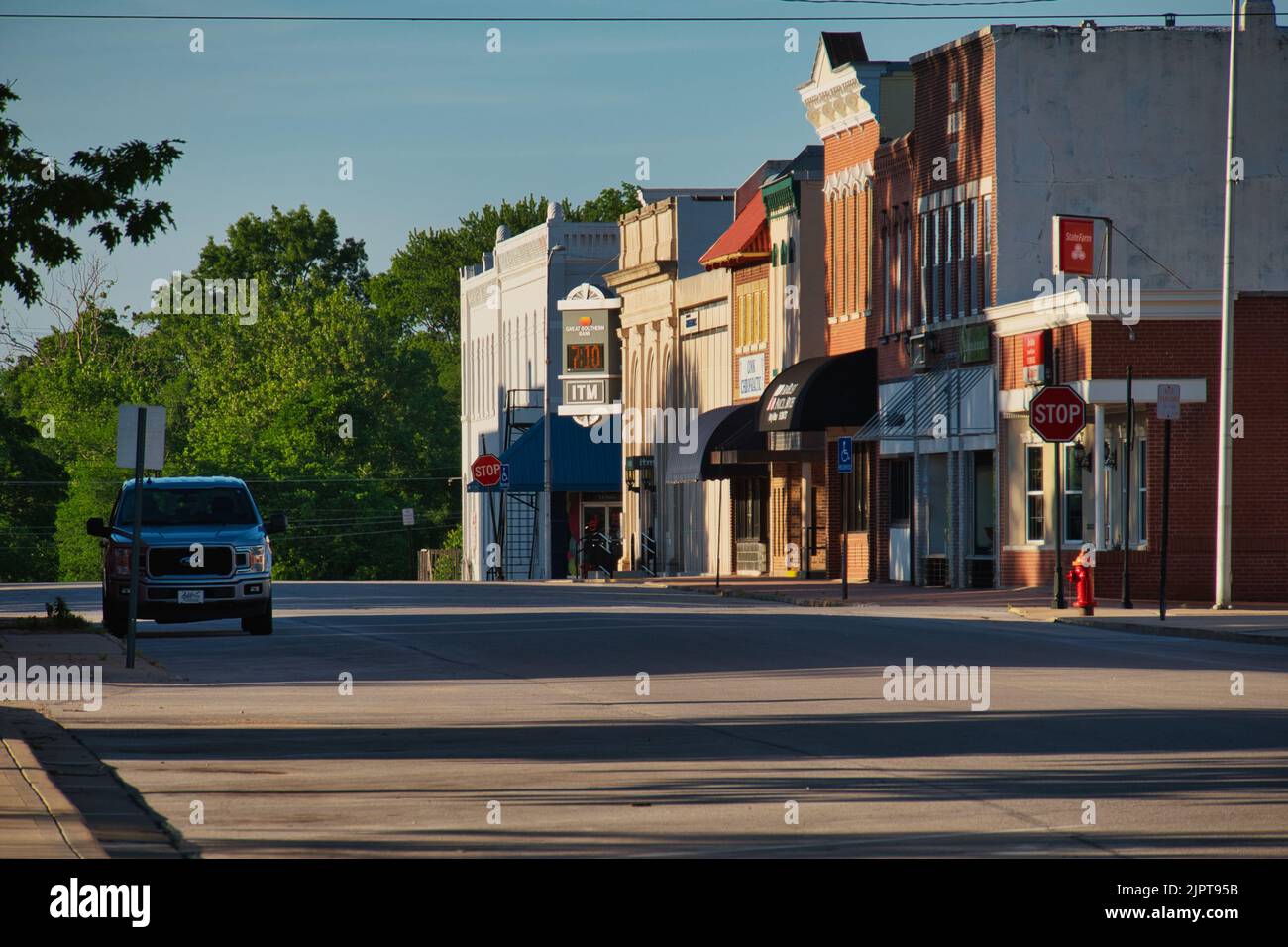 Paola ks square hi-res stock photography and images - Alamy