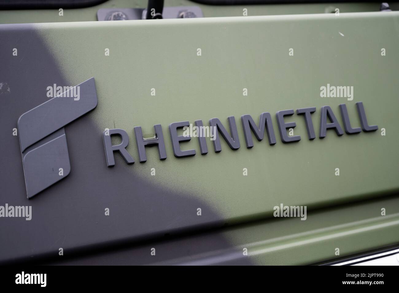 Rheinmetall logo hi-res stock photography and images - Alamy