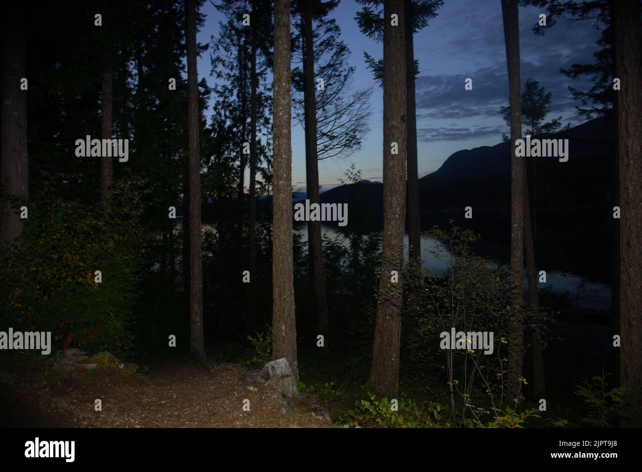 Desolation Resort - Okeover Inlet - Kanada / Desolation Resort ...