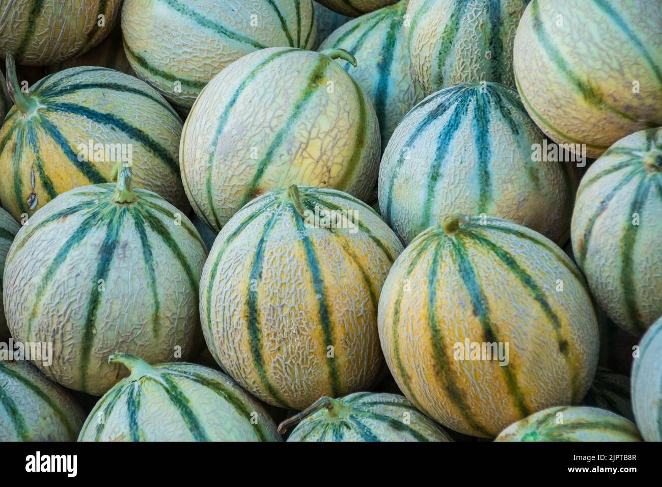 Marche a apt en luberon hi-res stock photography and images - Alamy
