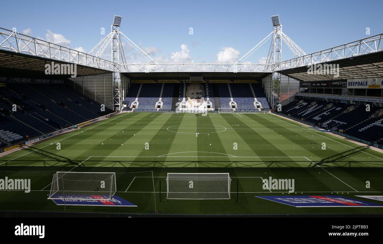 Deepdale stadium general view hi-res stock photography and images - Alamy