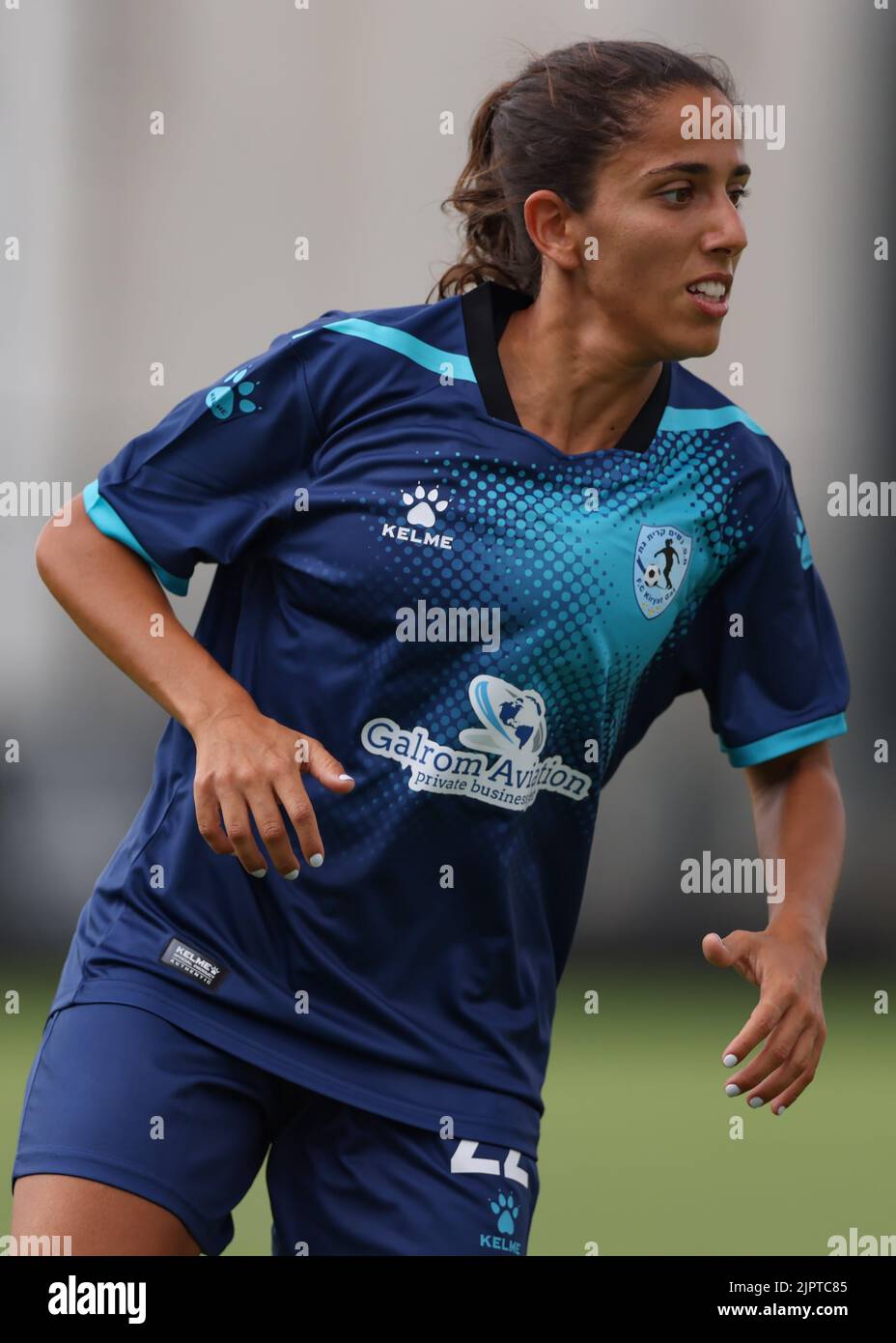Tallina fc flora v kiryat gat wfc hi-res stock photography and images ...