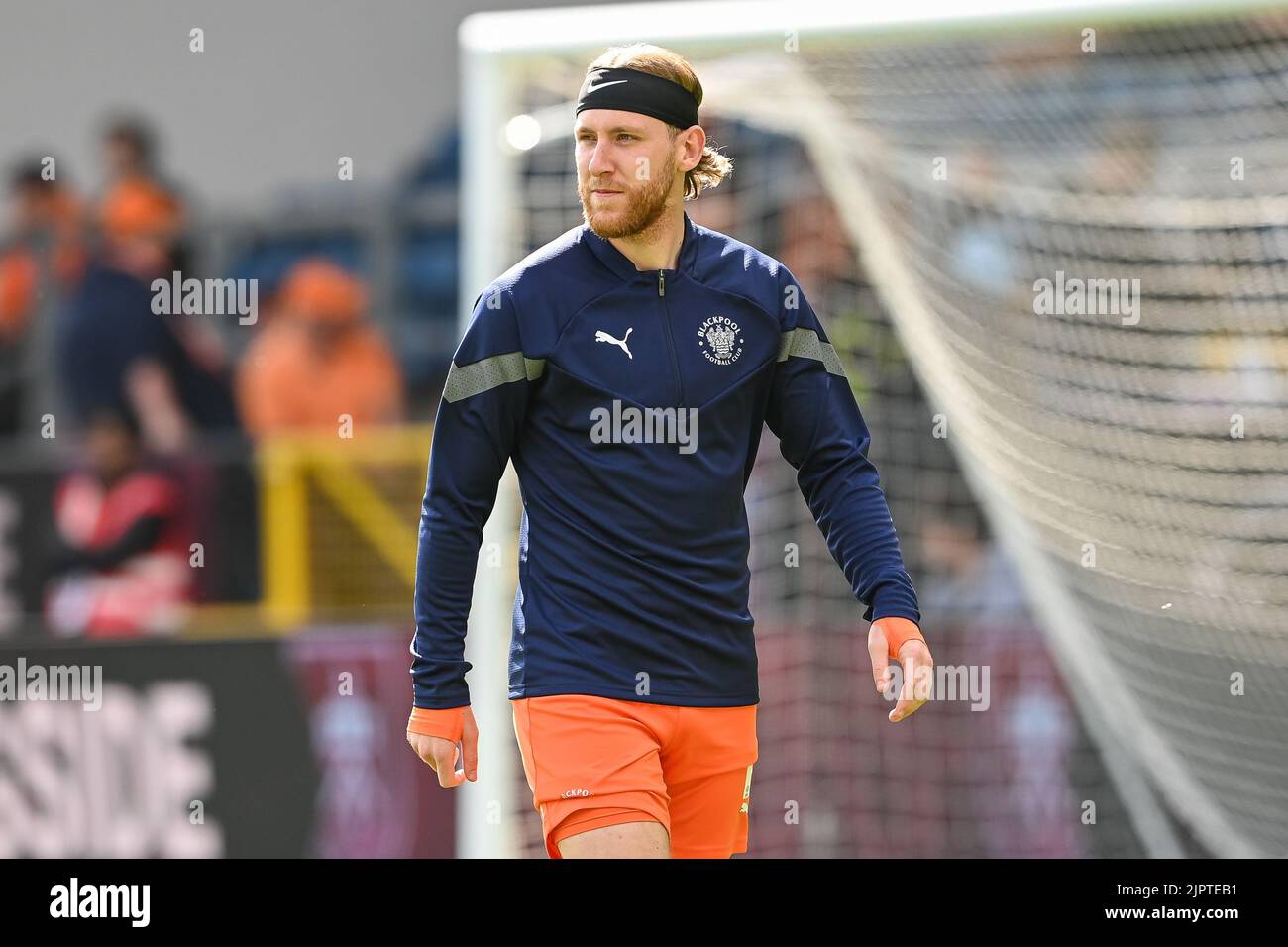 Josh Bowler #11 of Blackpool during the pre-game warmup Stock Photo - Alamy