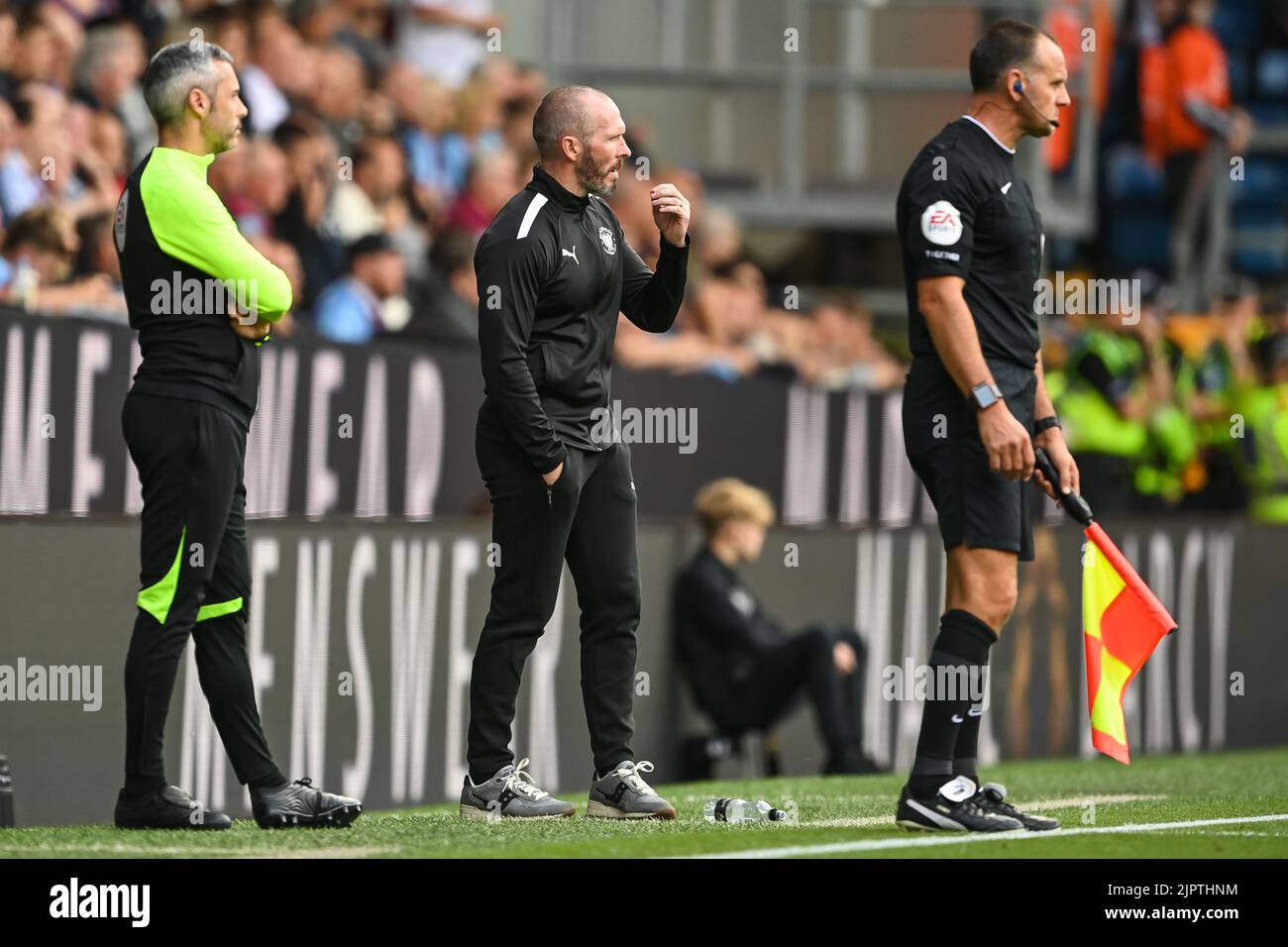 Michael Appleton manager of Blackpool during the game Stock Photo - Alamy