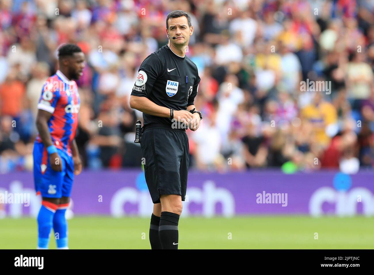 Referee Andy Madley seen prior to kick off Stock Photo - Alamy