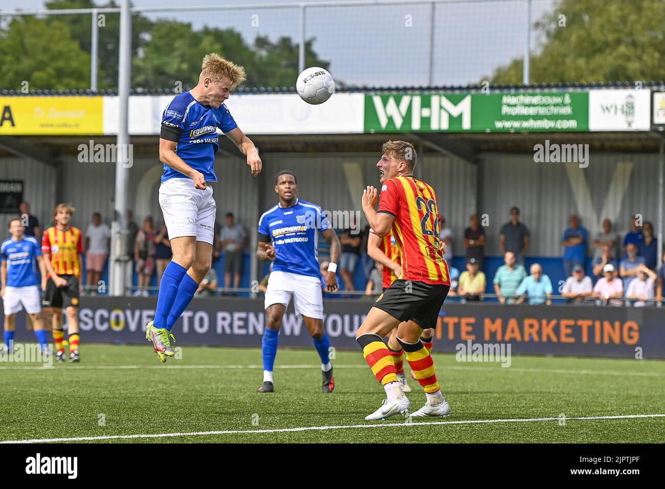 VEENENDAAL, 20-08-2022, Sportpark Panhuis, Dutch Derde Divisie Football ...