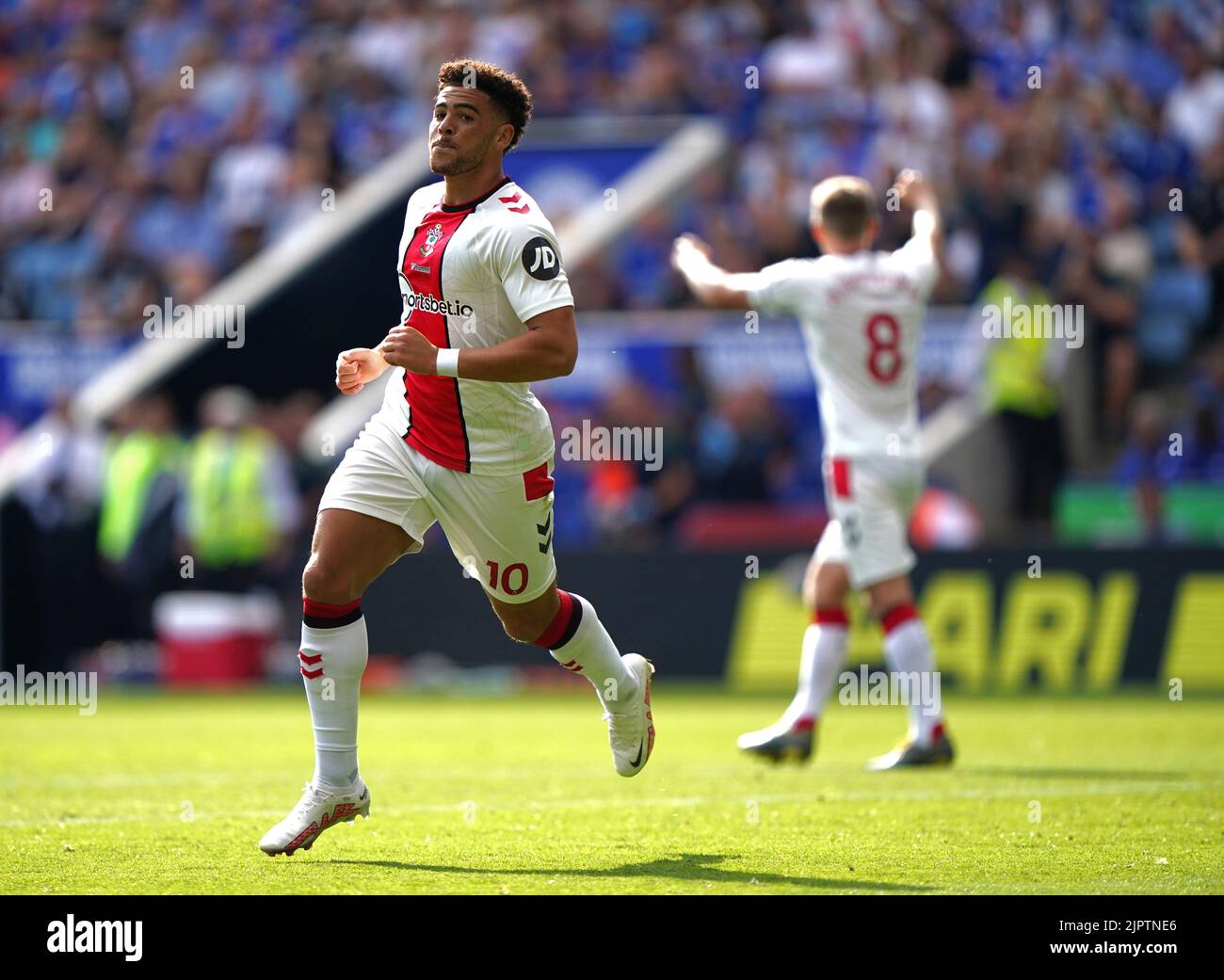Che adams 2022 leicester hi-res stock photography and images - Alamy