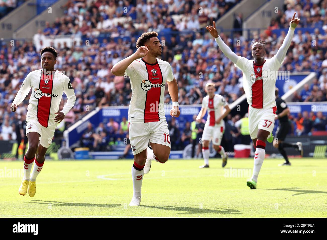 Che adams 2022 leicester hi-res stock photography and images - Alamy