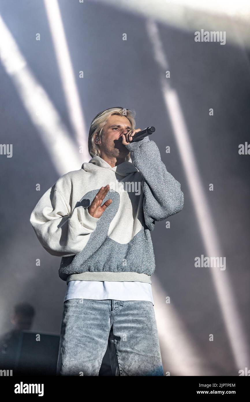 (C) Denis TRASFI / MAXPPP - à l' hyppodrome de Longchamps de Paris le ...