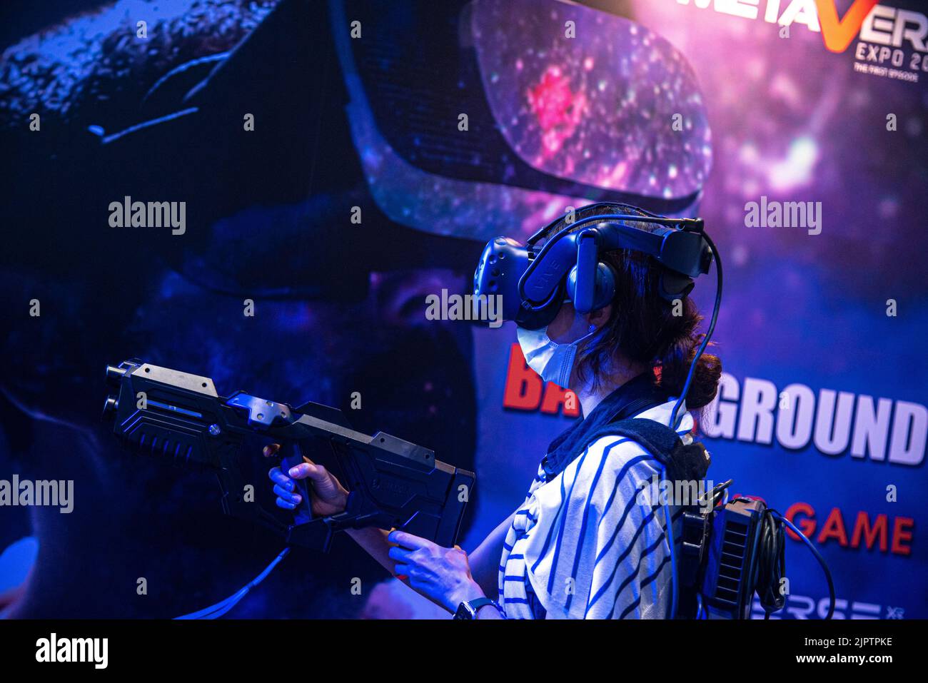 Bangkok, Thailand. 20th Aug, 2022. A visitor experiences a virtual ...
