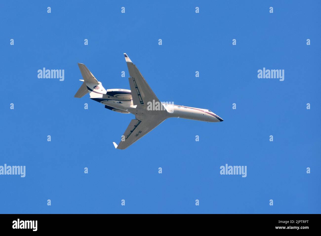 Gulfstream G550 (is a business jet aircraft produced by General ...