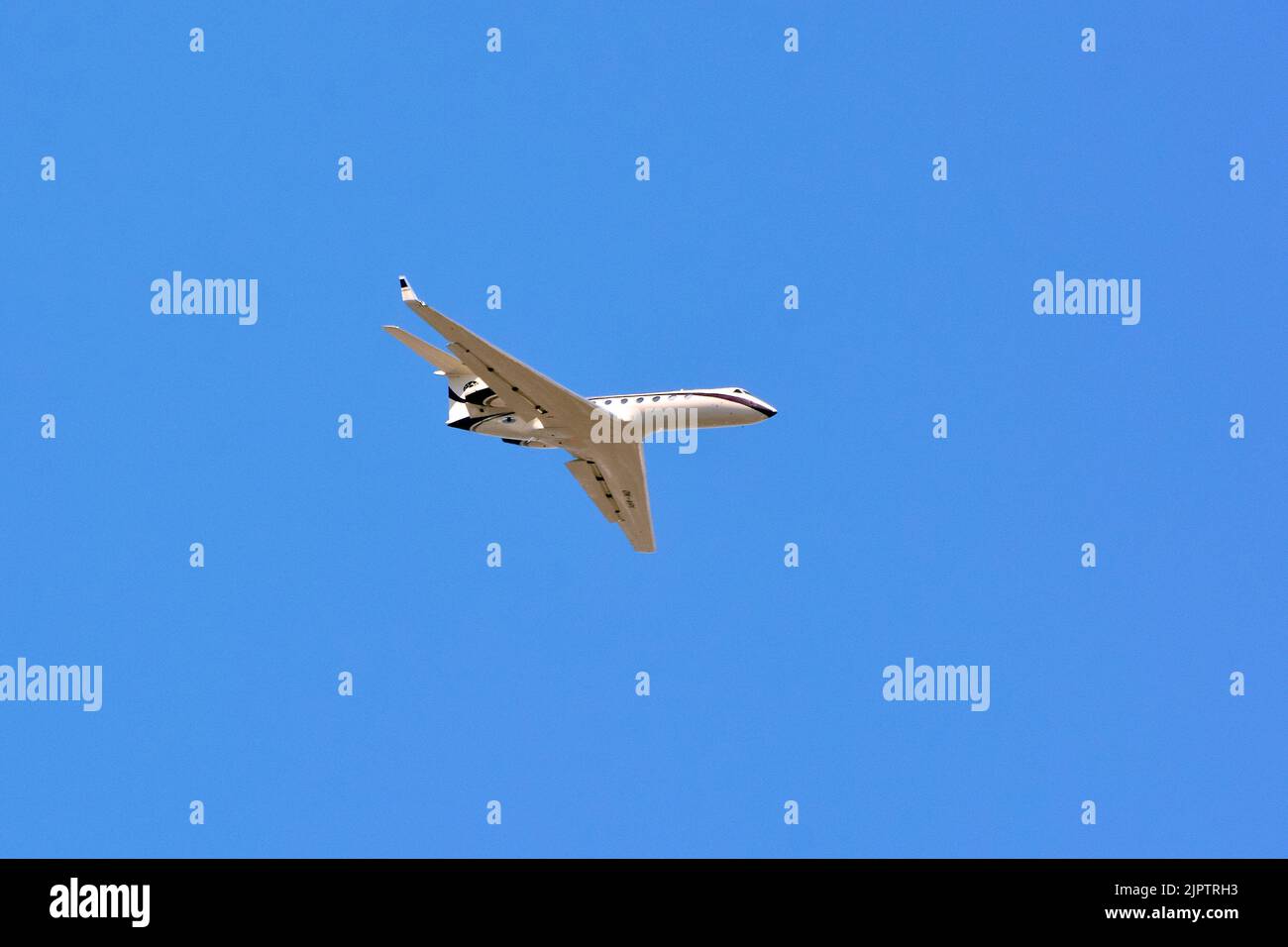 Gulfstream G550 (is a business jet aircraft produced by General ...