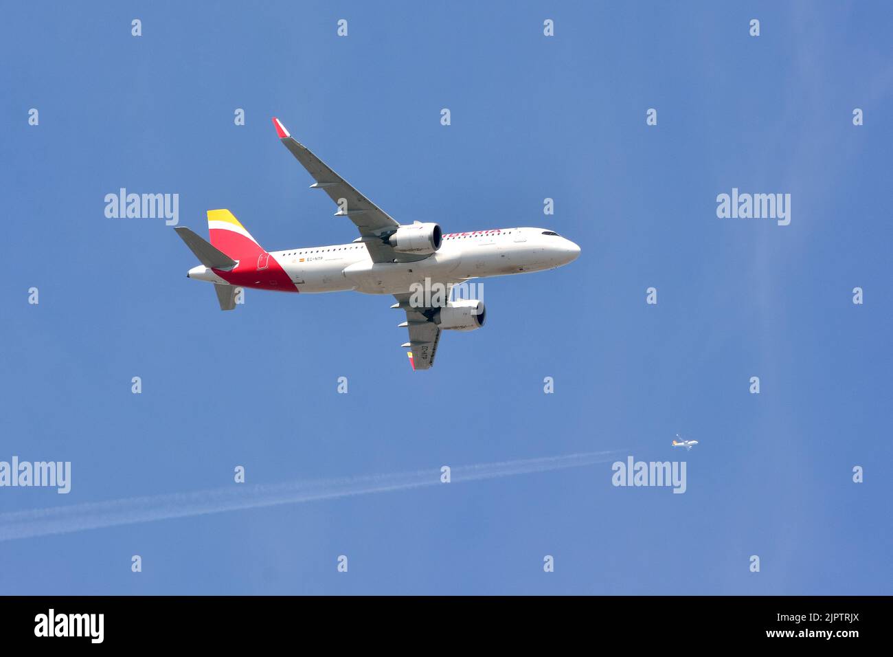 Iberia Airlines (is the flag carrier airline of Spain), Airbus A320 ...