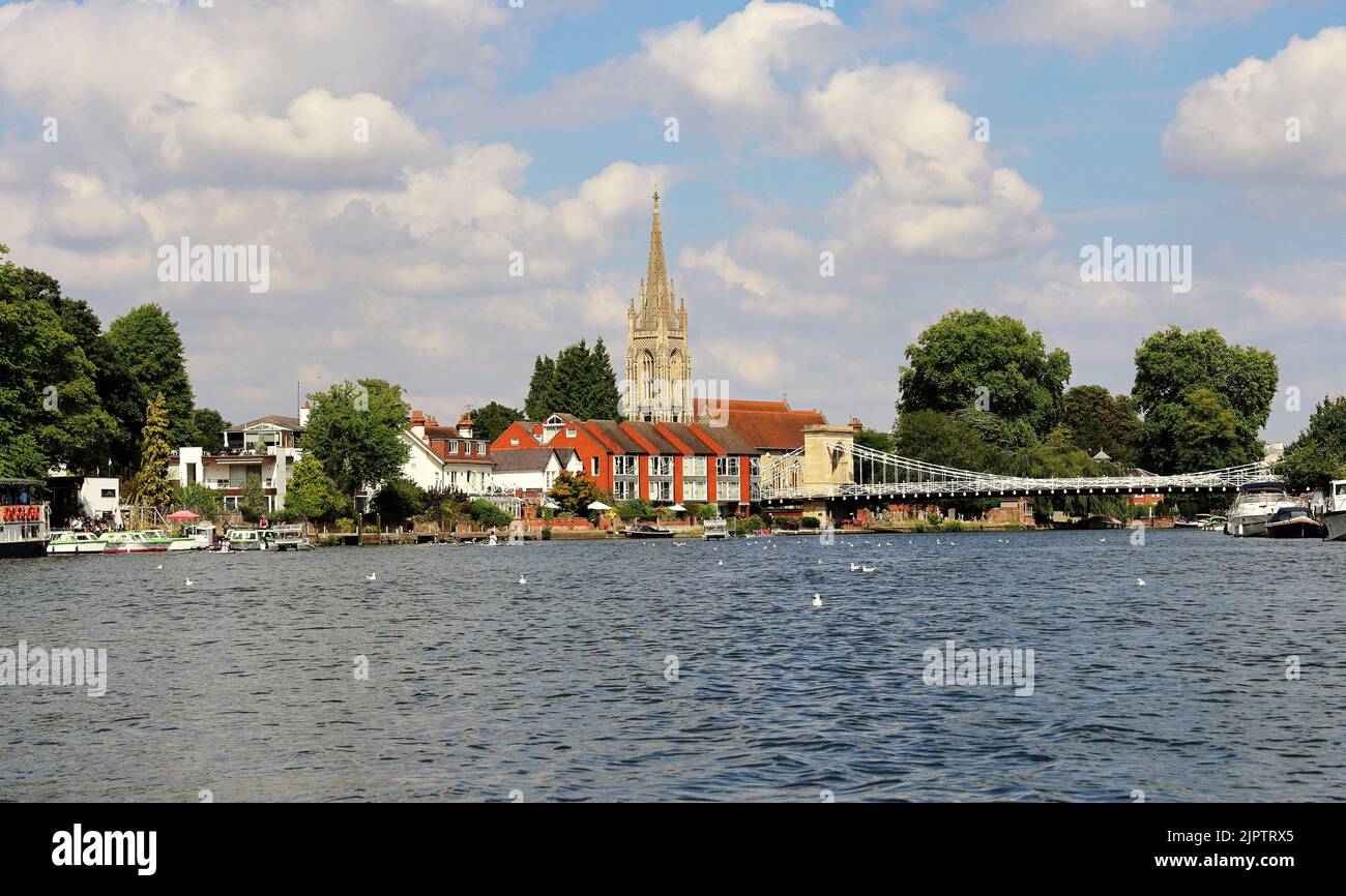 The River Thames at Marlow with Bridge and church Stock Photo - Alamy
