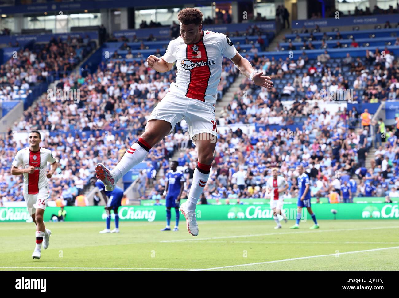 Che adams 2022 leicester hi-res stock photography and images - Alamy