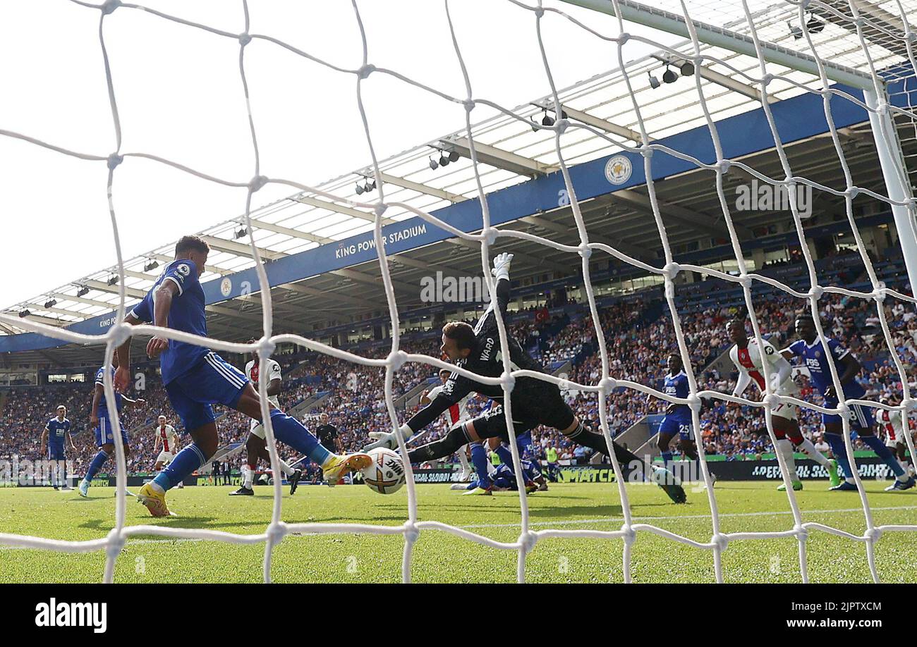 Che adams 2022 leicester hi-res stock photography and images - Alamy