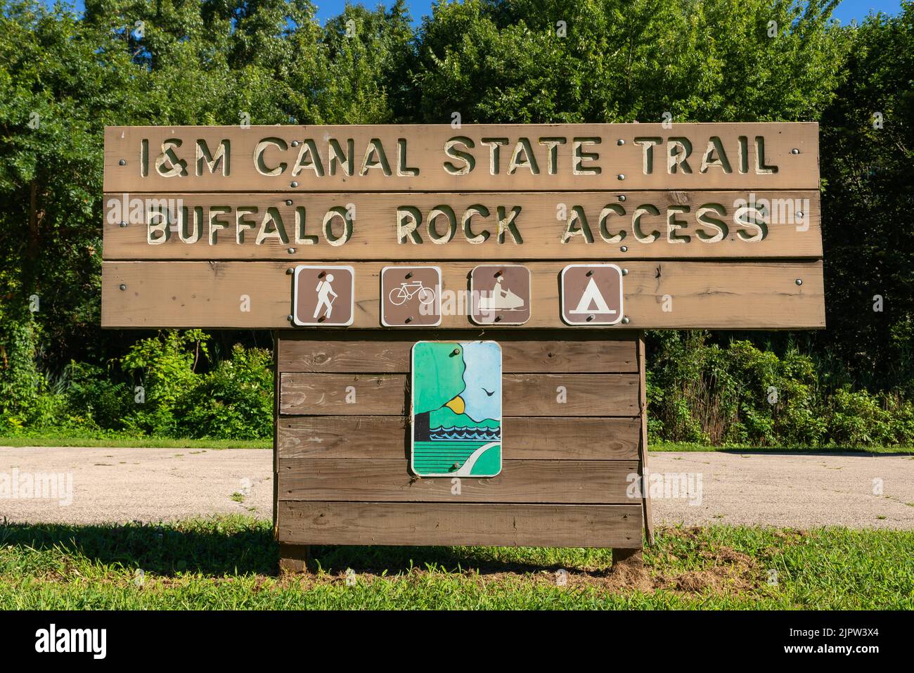 Ottawa, Illinois - United States - August 20th, 2022: Trail access sign ...